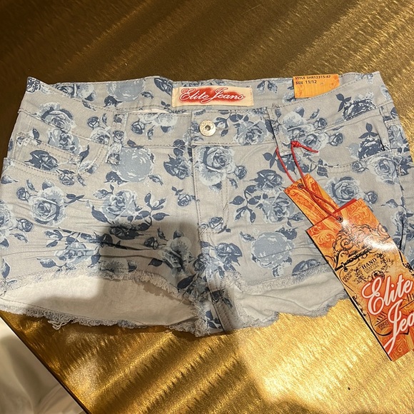 Shorts | Y2k Low Waisted Rose Shorts | Poshmark